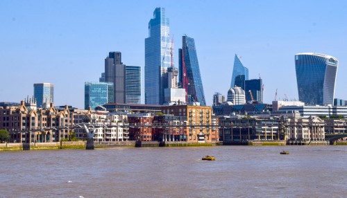 Carrier heat pumps help decarbonise City of London - ACR Journal