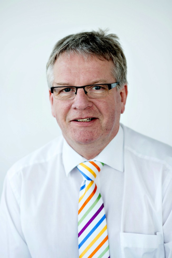 Kevin Glass marks 35 years with BITZER UK - ACR Journal