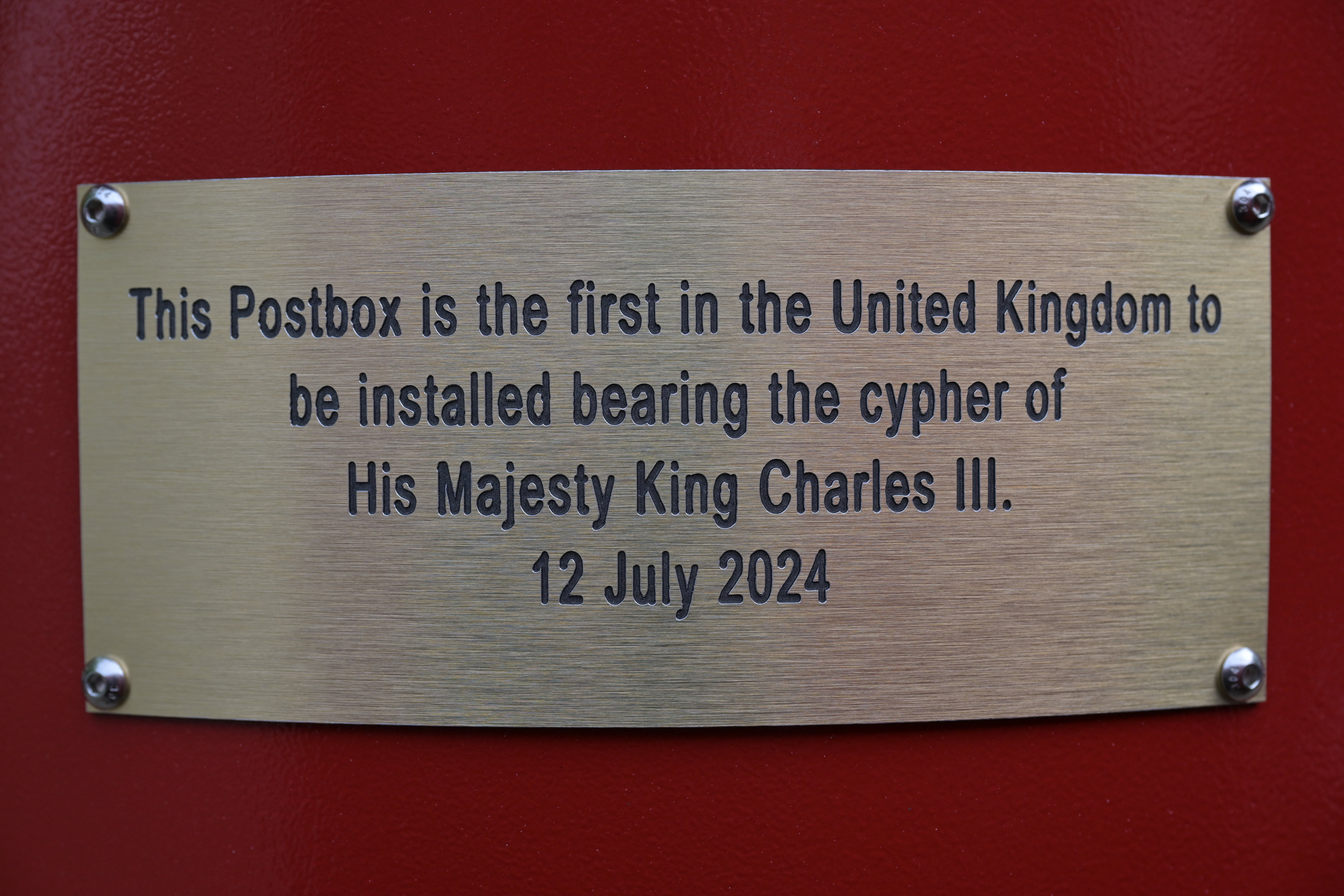 First King Charles III postbox unveiled - Collectors Club of Great Britain