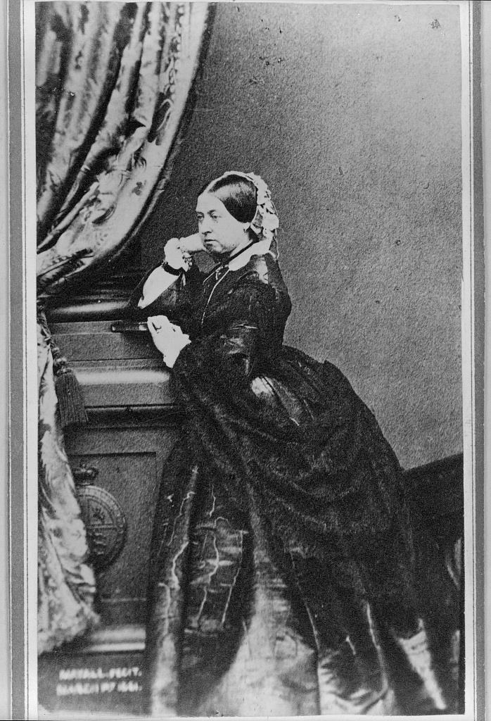 Queen Victoria succeeds to the British throne - On this day in history ...