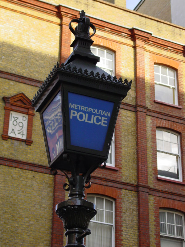 Metropolitan Police Service is founded - On this day in history ...