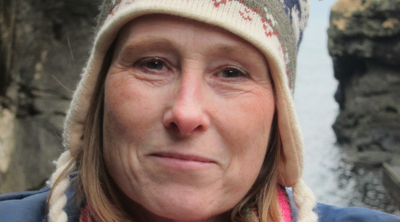 Travelling ancestors and mad hatters, with Adele Emm - Family Tree