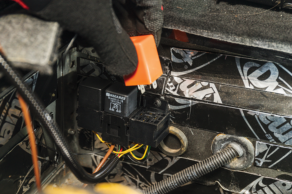 Upgrade to a heated windscreen - Land Rover Monthly