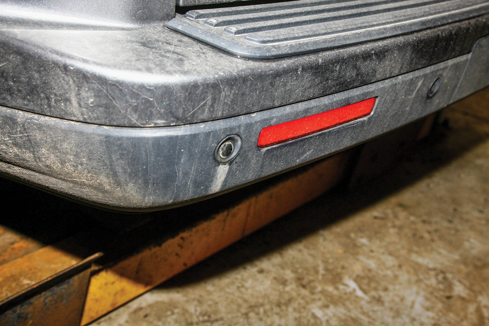 Replace a D4 parking sensor - Land Rover Monthly