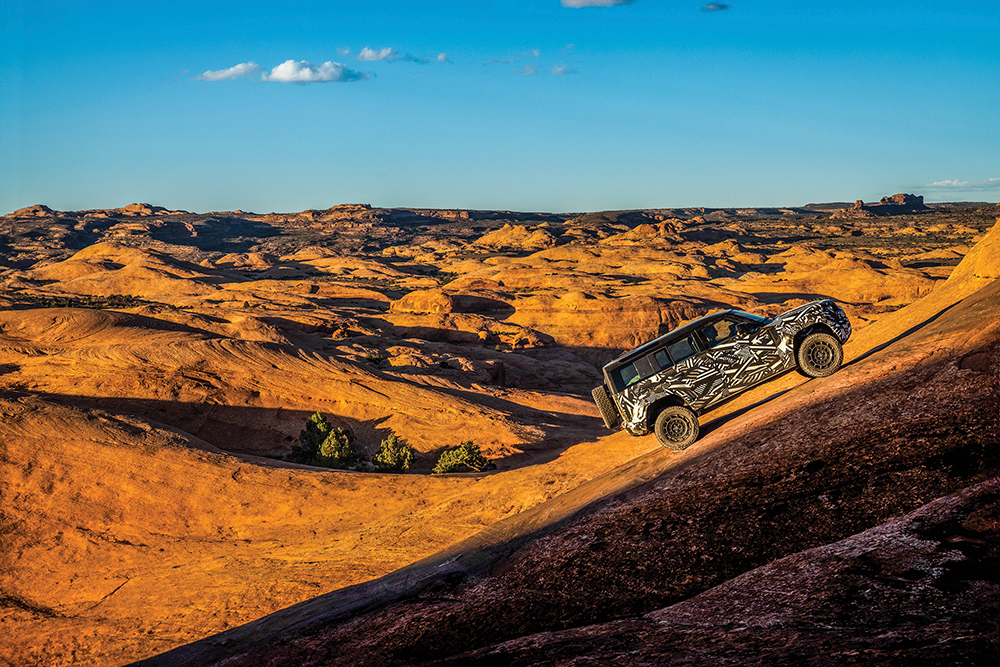 Twin-turbo V8-powered Defender Octa reveal - Land Rover Monthly