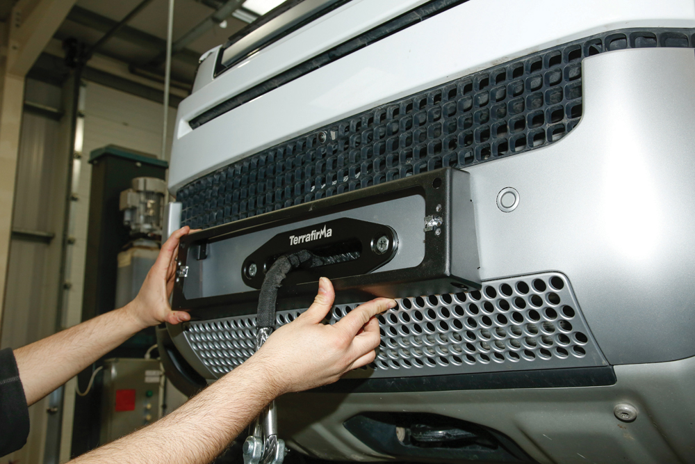 L663 Defender: Fit a discreet winch - Land Rover Monthly