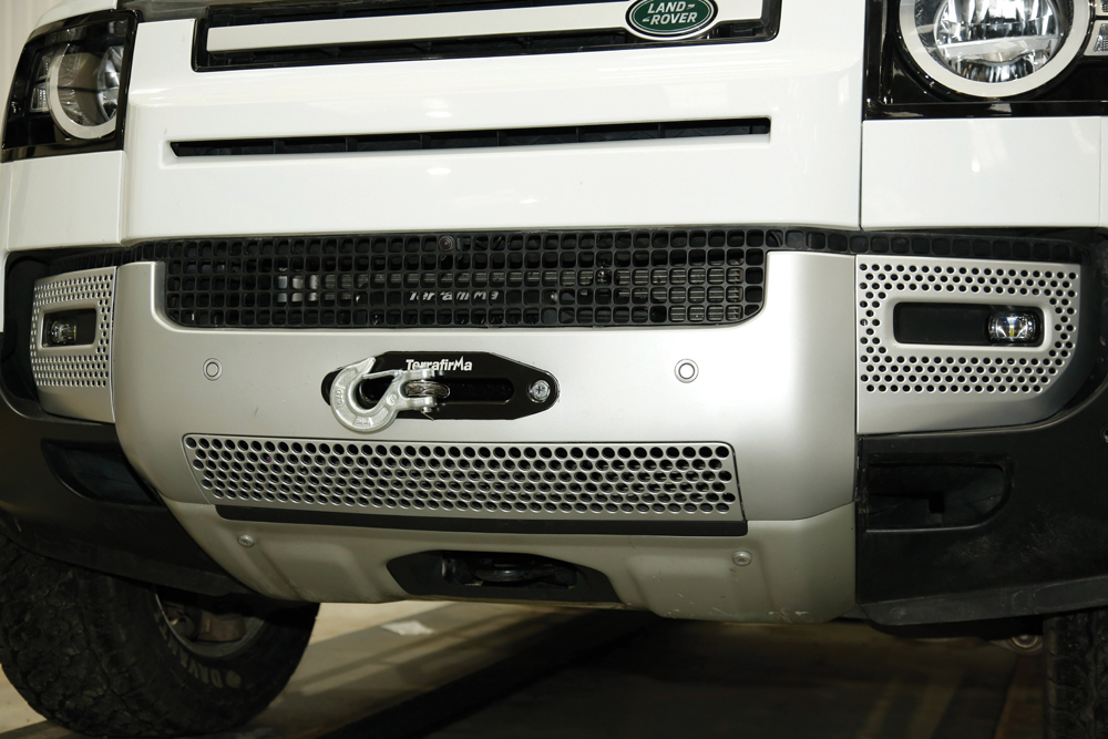 L663 Defender: Fit a discreet winch - Land Rover Monthly