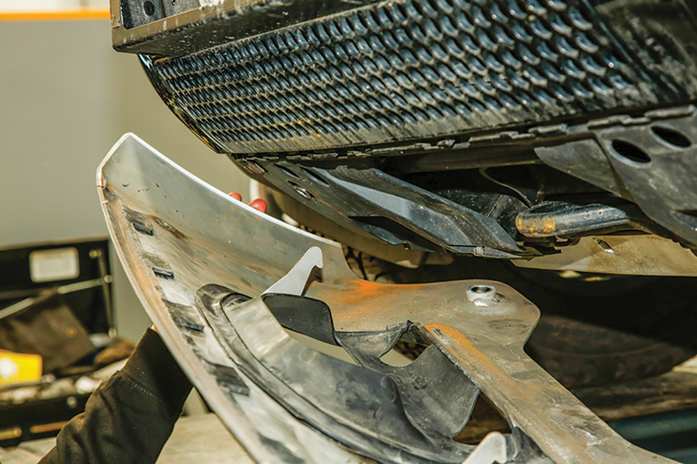 Armour up your Defender - Land Rover Monthly