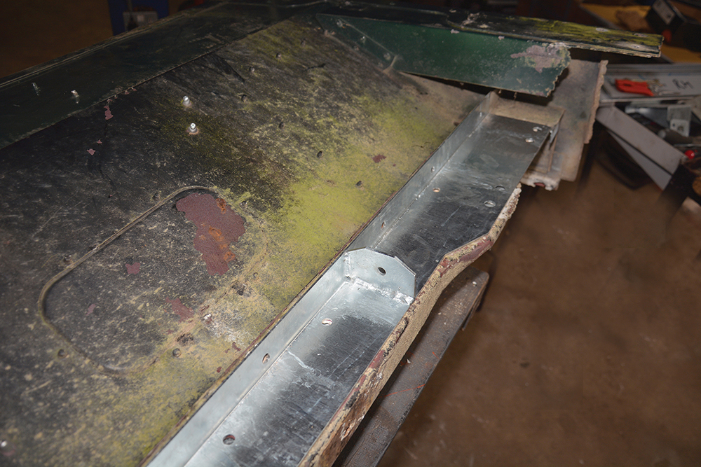 Defender Truck Cab Rear Bulkhead repair - Land Rover Monthly