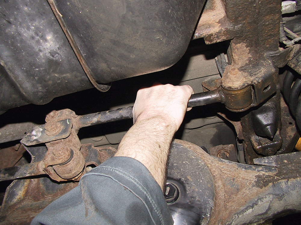 Service your Td5 at home - Land Rover Monthly