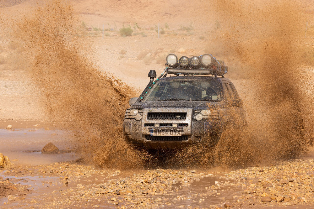 Fun in the (Saharan) sun - Land Rover Monthly