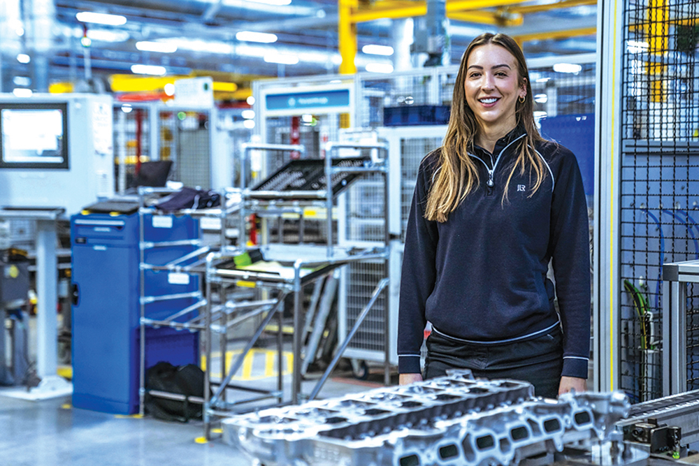 JLR announces 150 new manufacturing roles - Land Rover Monthly