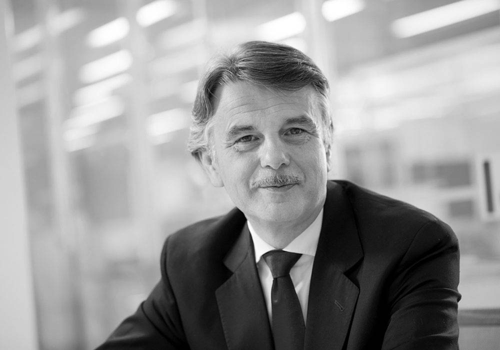 Prof Ralph Speth retires from current role in Jaguar Land Rover - Land ...