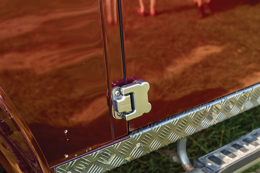 Stop Thief! - Land Rover Monthly