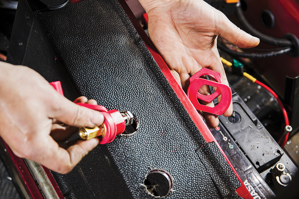 Install easy access remote battery terminals - Land Rover Monthly