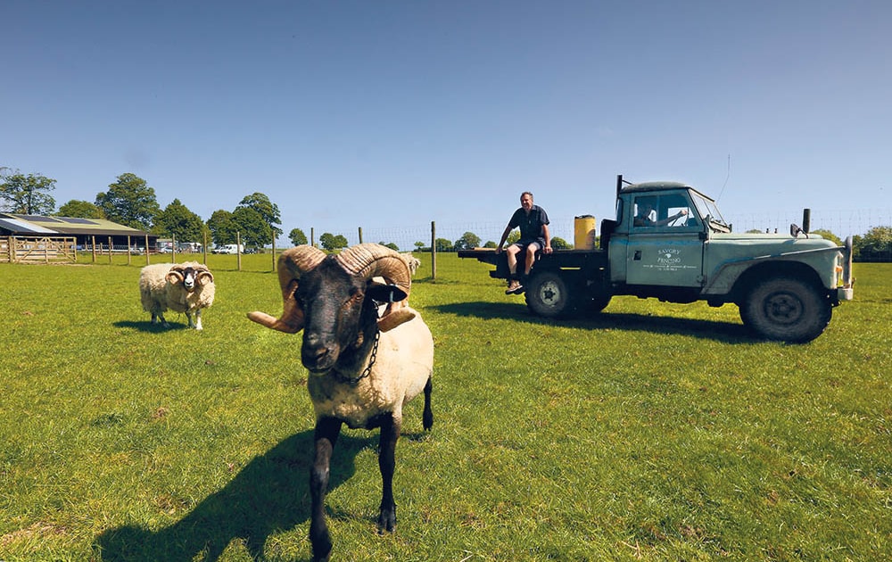 Land Rover Series III farm hack - Land Rover Monthly