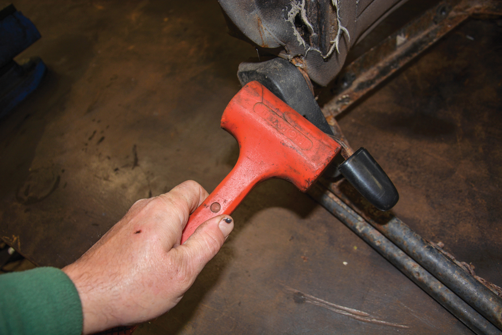 Retrim your Defender seats - Land Rover Monthly