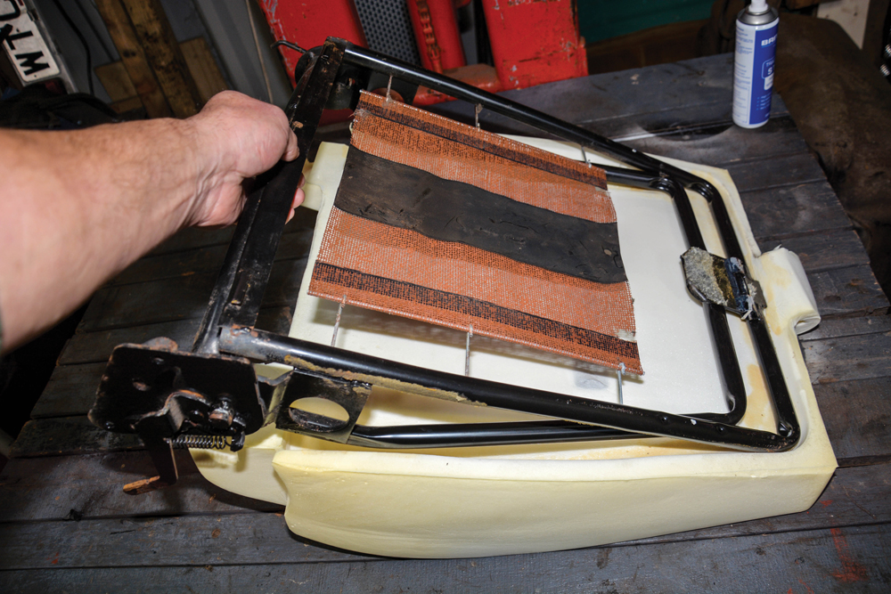 Retrim your Defender seats - Land Rover Monthly