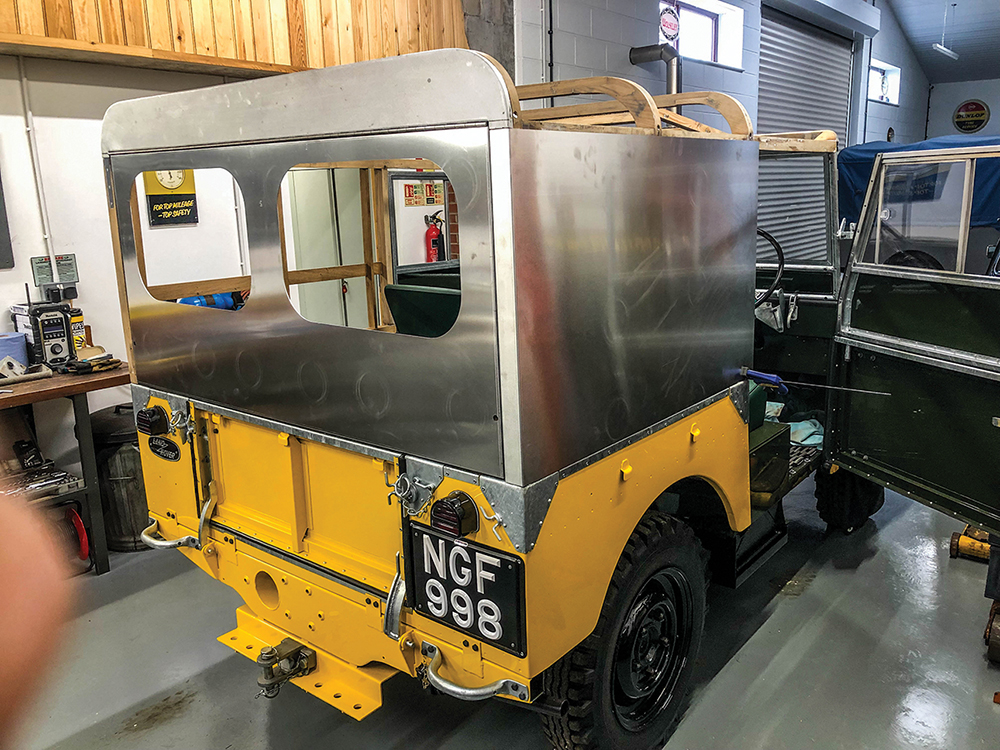 Restoration Perfection - Land Rover Monthly