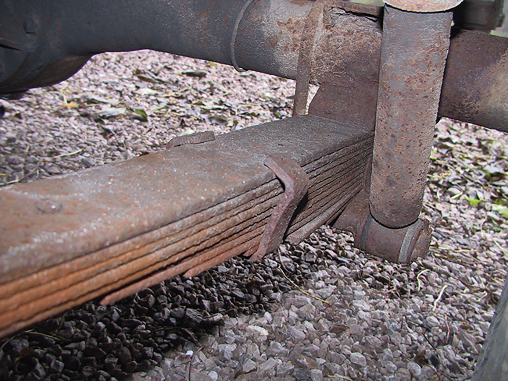 Standard Springs or Parabolics? - Land Rover Monthly