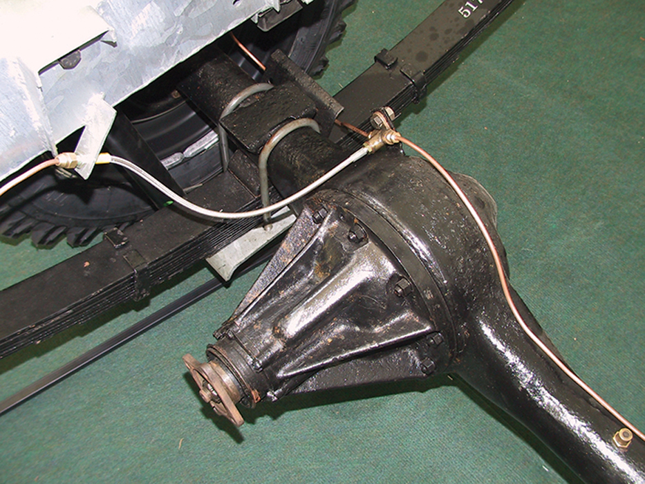 Standard Springs or Parabolics? - Land Rover Monthly