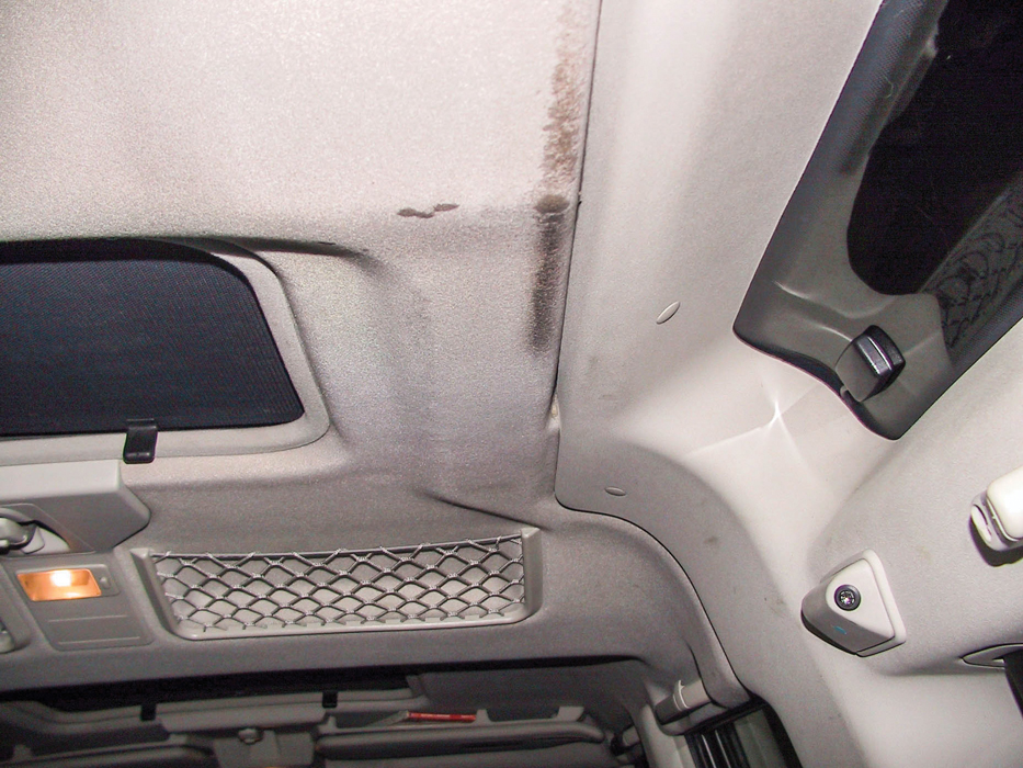 Find a sunroof leak and fix a headlining - Land Rover Monthly
