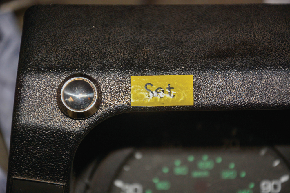 Fit a cruise control to your Defender - Land Rover Monthly