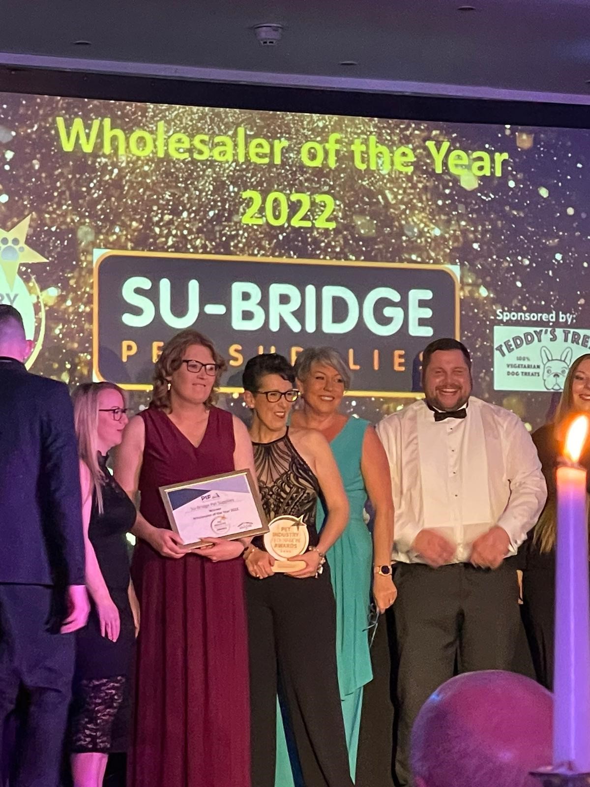 Su-Bridge Pet Supplies Wins PIF Wholesaler of the Year Award 2022 - Pet ...
