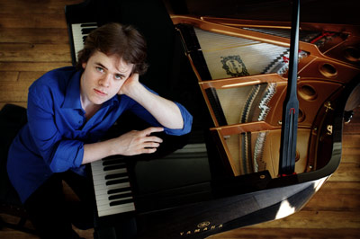 Benjamin Grosvenor Cover Interview | Pianist