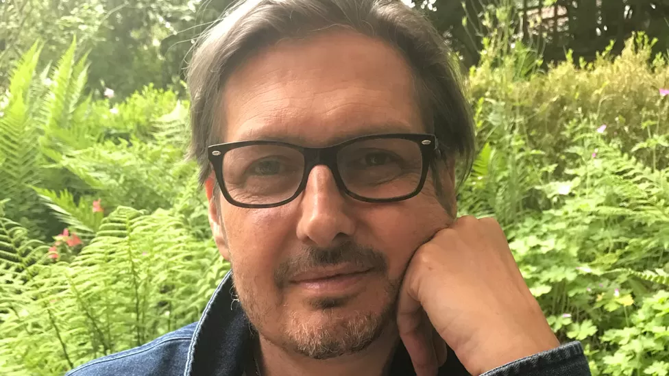 Much loved radio presenter Jamie Crick dies aged 57 | Pianist