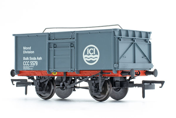 VIDEO: First look at KR Models' GT3 - World Of Railways