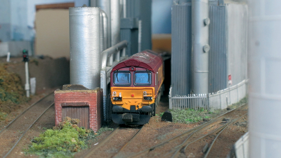 Imperial Yard in N gauge - World Of Railways