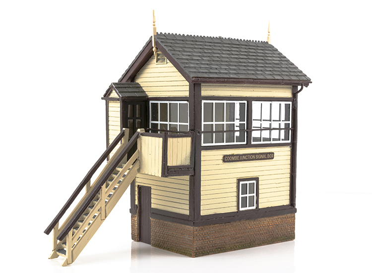 Seven plank wagon and signal box exclusives for KMRC - World Of Railways