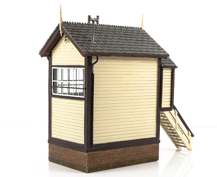 Seven plank wagon and signal box exclusives for KMRC - World Of Railways