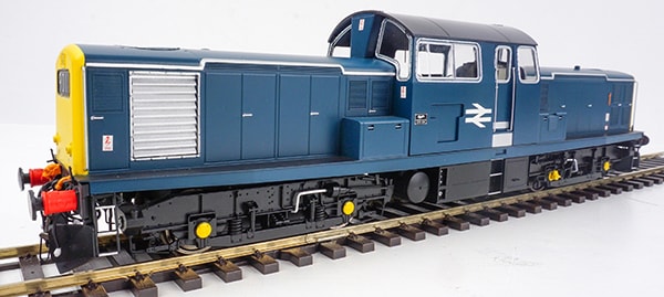 Decorated sample shared of Heljan Class 17 for 'O' - World Of Railways