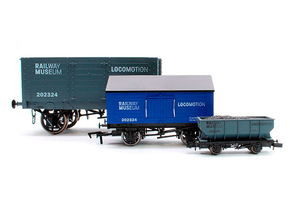 New souvenir wagons announced by Locomotion Models - World Of Railways