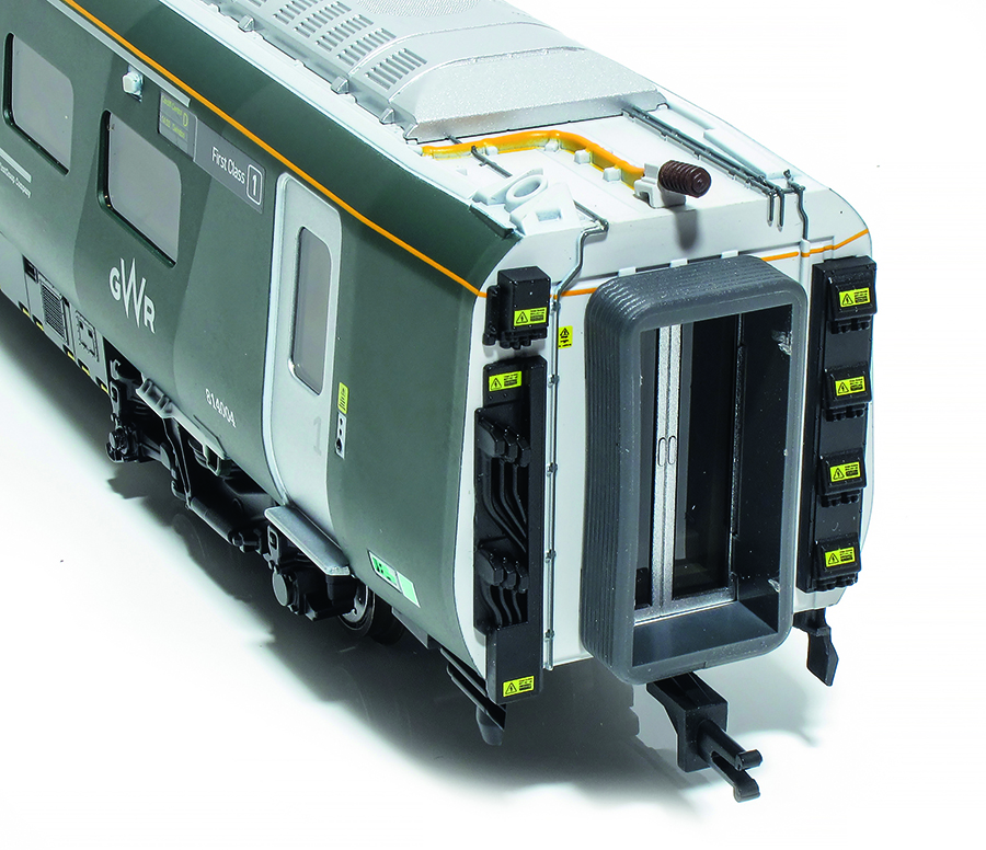 Hornby Hitachi IEP Bi-Mode Class 800/0 GWR - World Of Railways