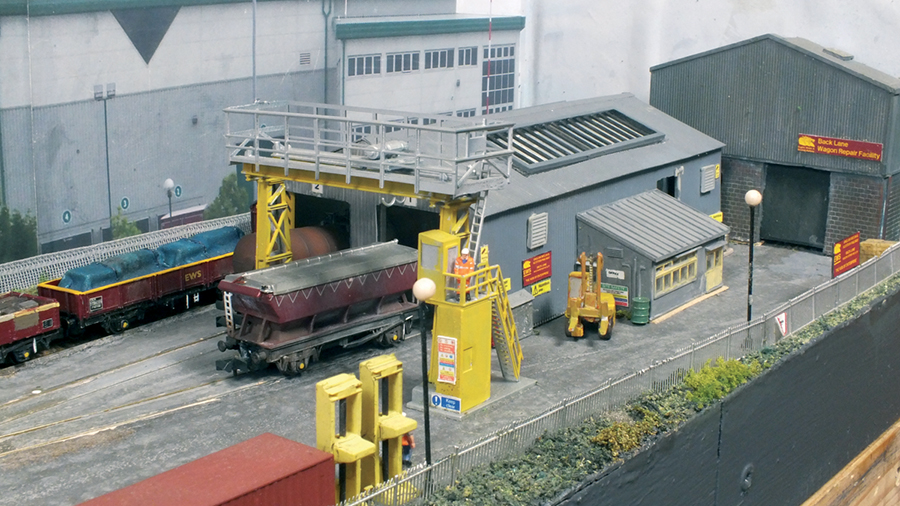 Imperial Yard in N gauge - World Of Railways