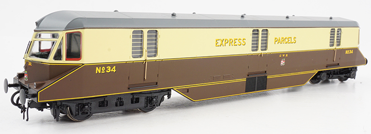 First look: Heljan GWR AEC Parcels Railcar for 'OO' - World Of Railways