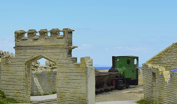 How to model stone walls - World Of Railways