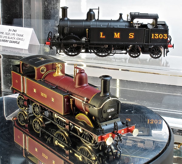 New livery samples and EPs from Bachmann - World Of Railways