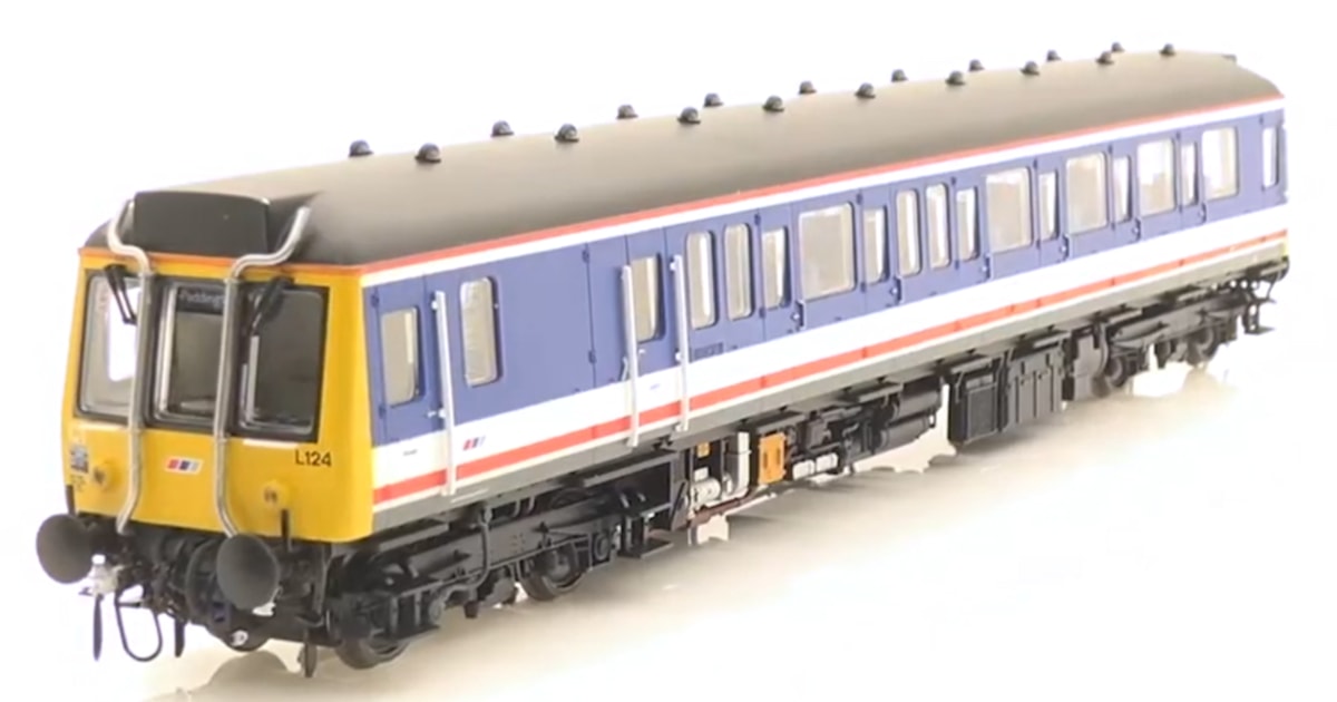 FIRST LOOK: Bachmann Class 121 - World Of Railways