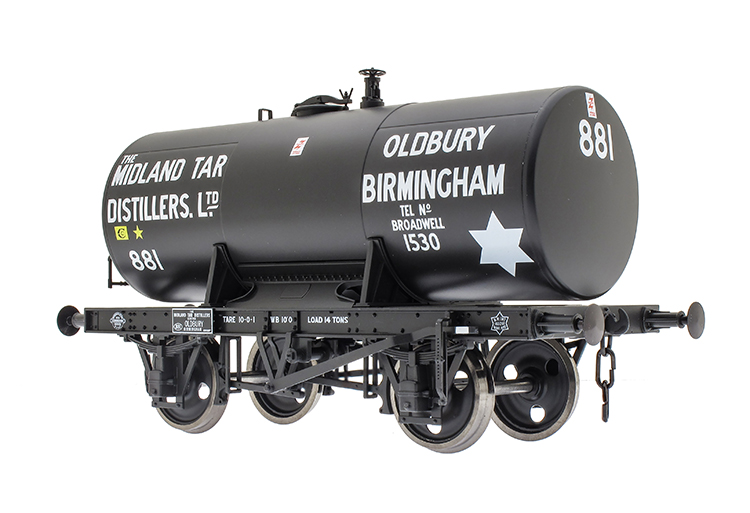 Dapol 14T tank wagon - World Of Railways