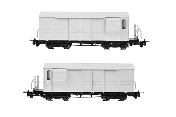Bachmann reveals Curly Roof Vans - World Of Railways