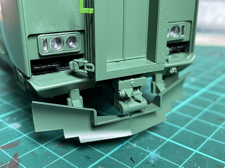 Class 153 breaks cover for 'O' - World Of Railways