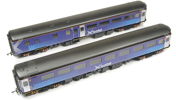 REVIEW: Hornby Mk. 2F coaches - World Of Railways