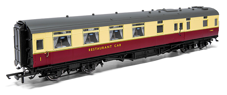 Hornby shows decorated samples of Maunsell and Mk. 4 coaches - World Of ...