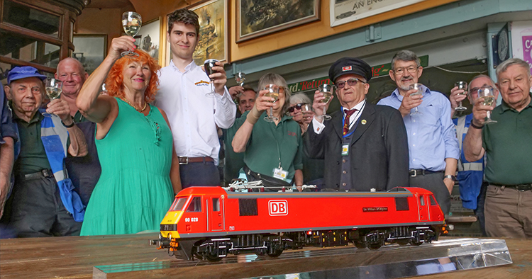 Class 90 model presented to Lady Judy McAlpine - World Of Railways