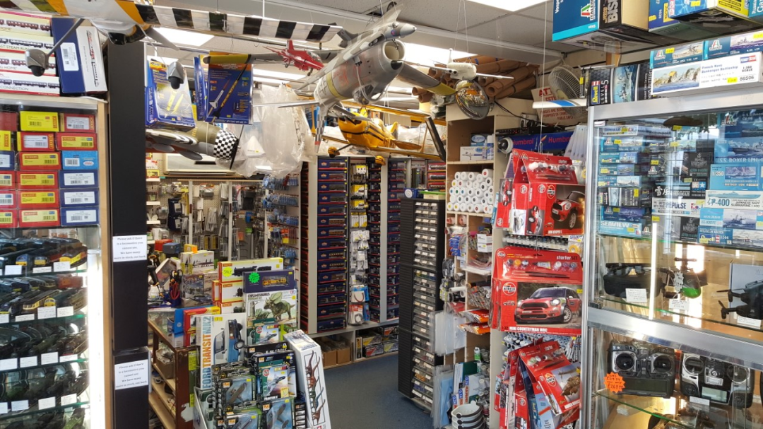 Addlestone Model Centre - Surrey - World Of Railways